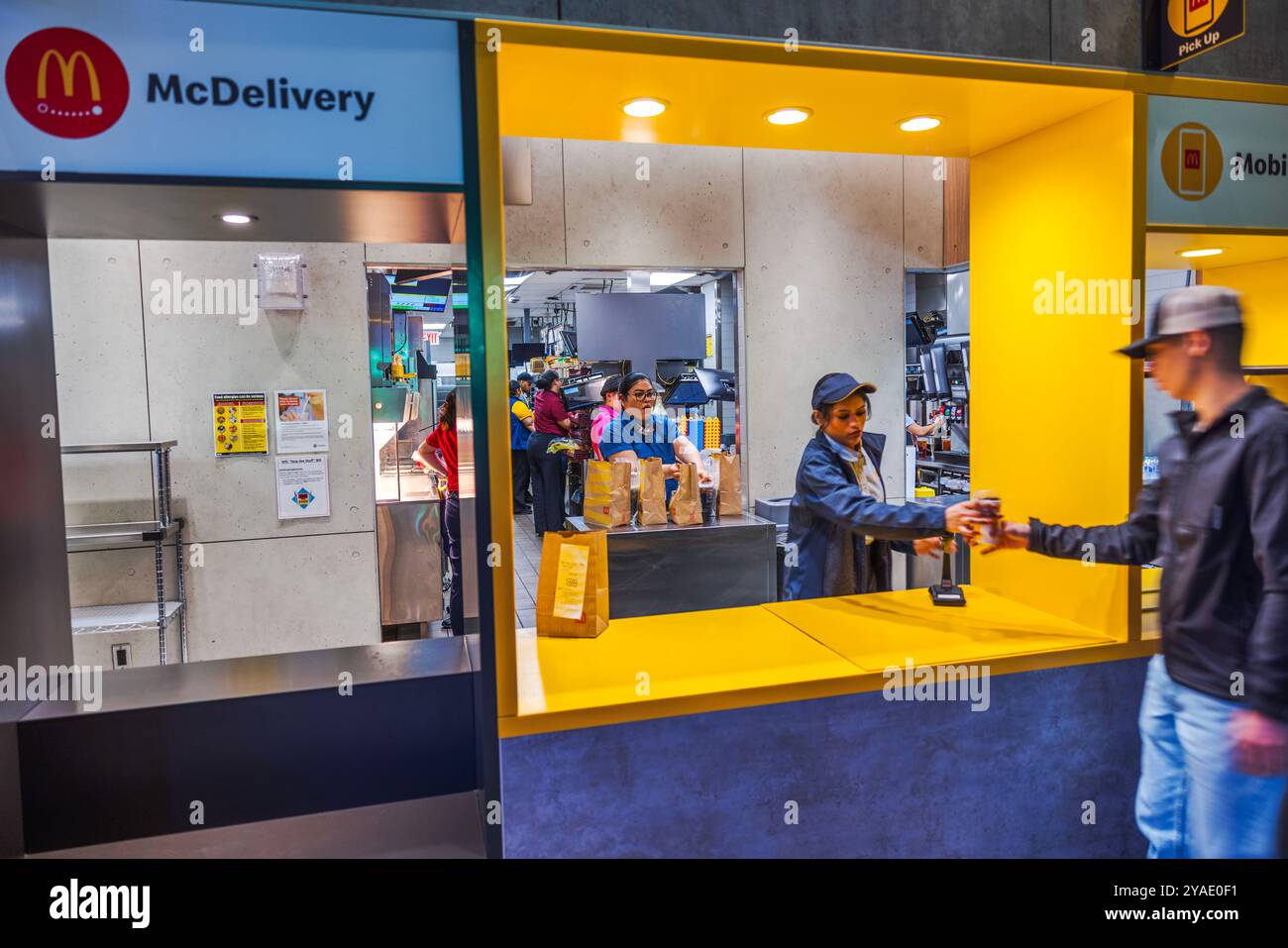 Mcdonald's restaurant order counter hi-res stock photography and images ...