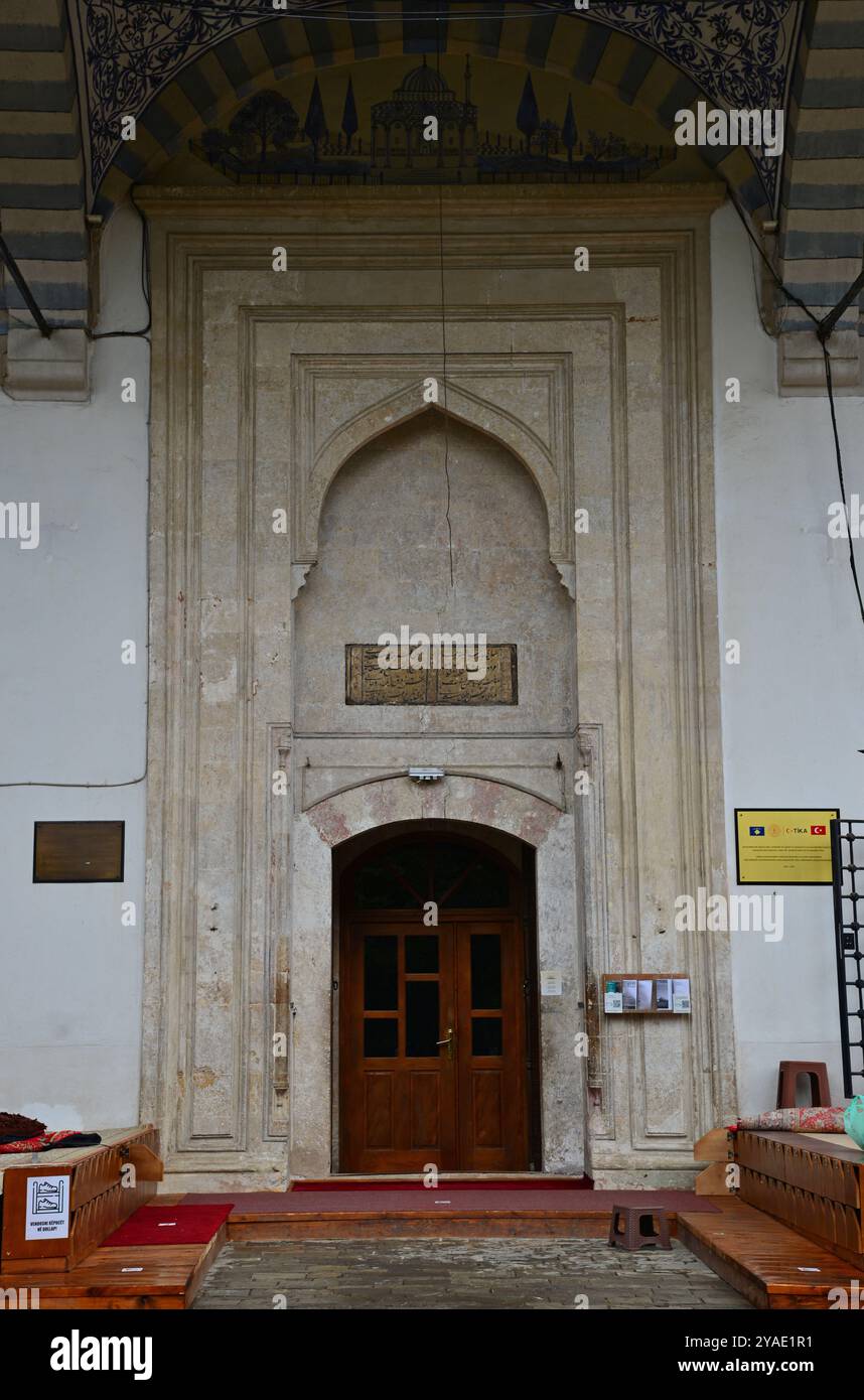 The historical Fatih Sultan Mehmet Mosque in Pristina, Kosovo, was ...