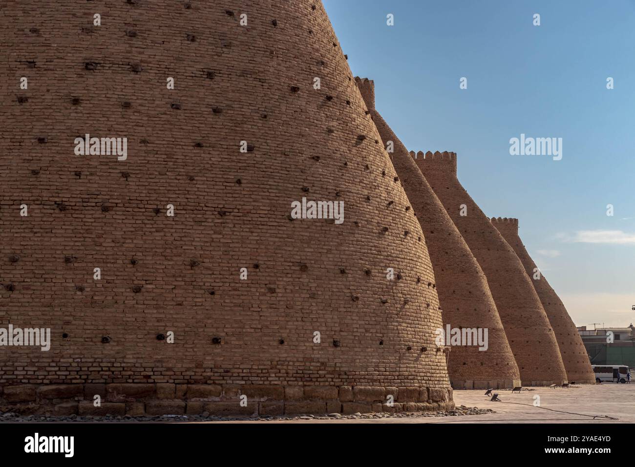 Ark of the Walls of Bukhara. Ark Citadel è un'antica e imponente ...