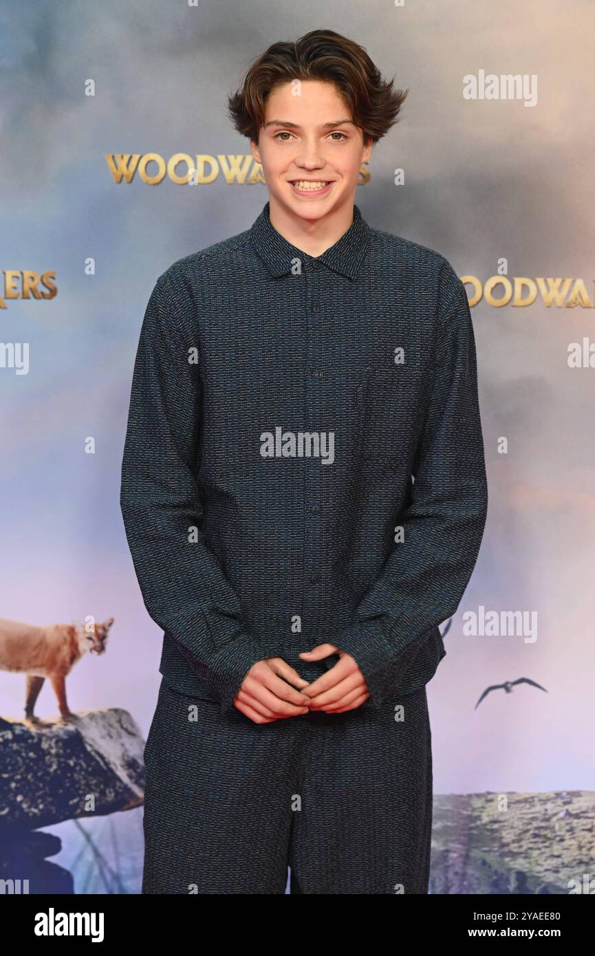 Schauspieler Emile Cherif kommt zur Premiere des Fantasyfilm ...