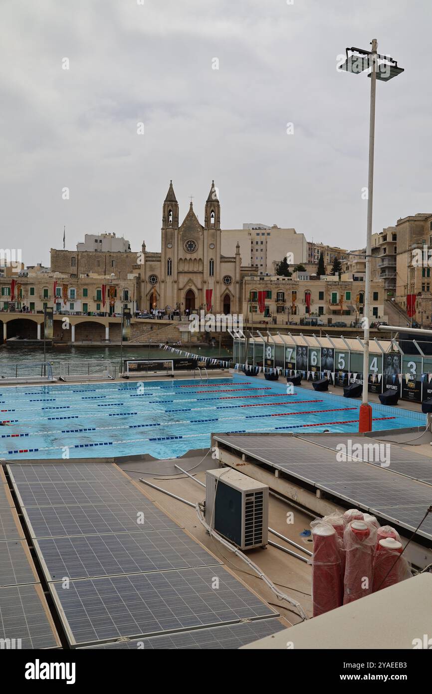 swimming pool. Balluta Bay. Schwimmbad. Kirche. church. lantern ...