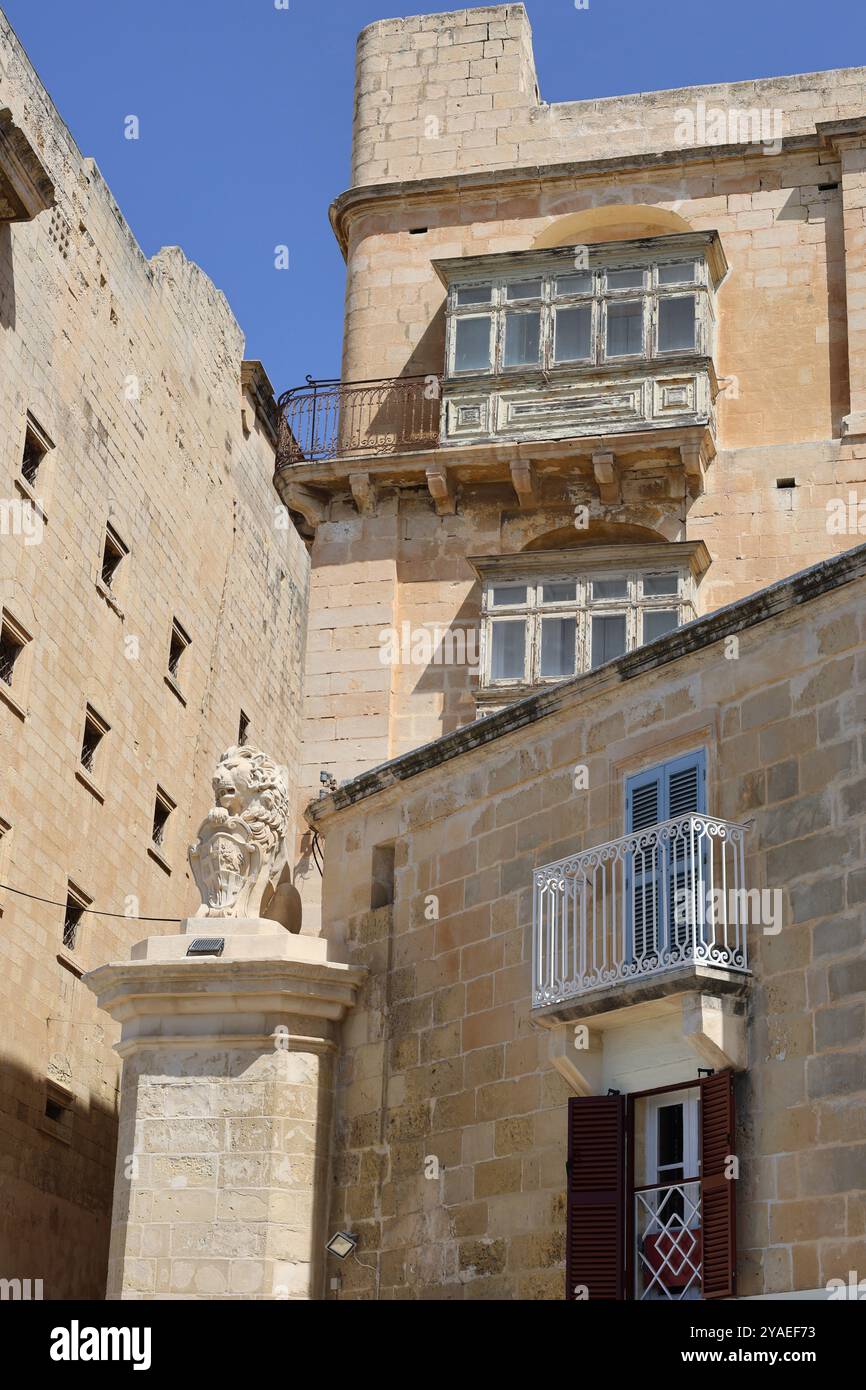 Porous architecture hi-res stock photography and images - Alamy