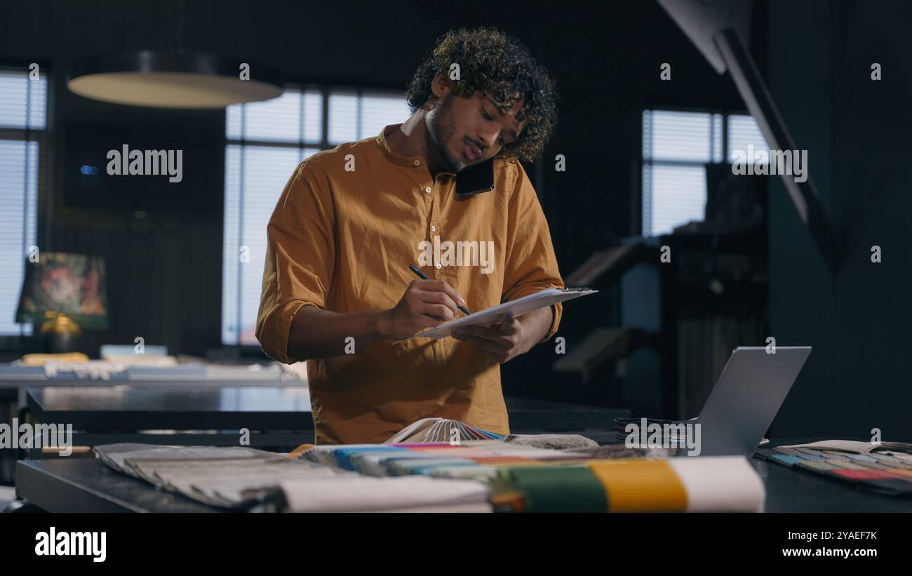 Indian mobile phone shop owner hi-res stock photography and images - Alamy