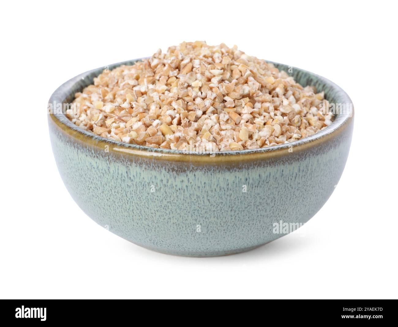 Dry wheat groats in bowl isolated on white Stock Photo - Alamy