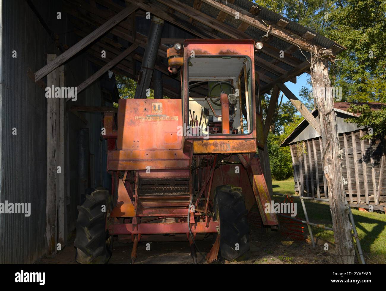 International harvester farm equipment hi-res stock photography and ...