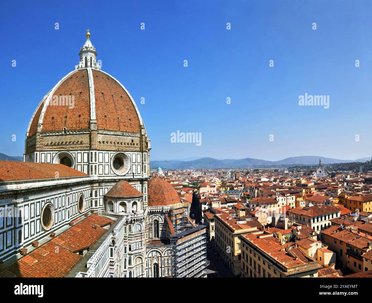 Florence's famous Duomo Cathedral dome, designed by Filippo ...