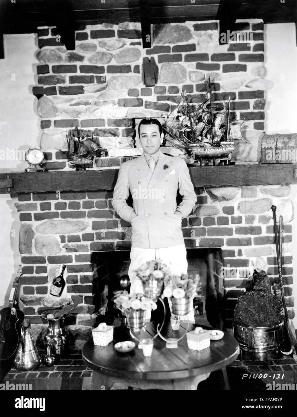 GEORGE RAFT 1933 Portrait at his Santa Monica Beach home publicity for ...