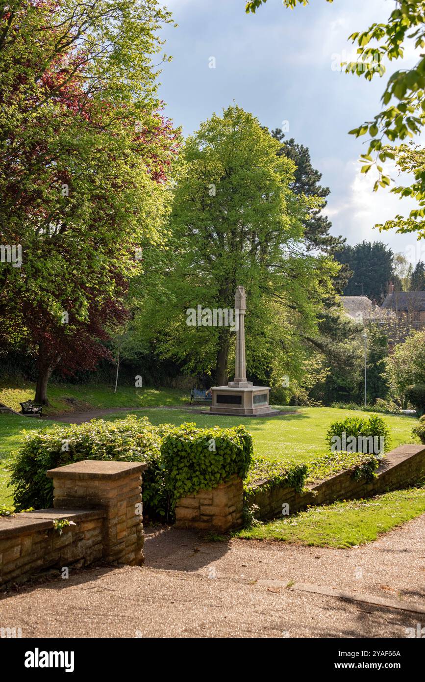 Raunds town hi-res stock photography and images - Alamy