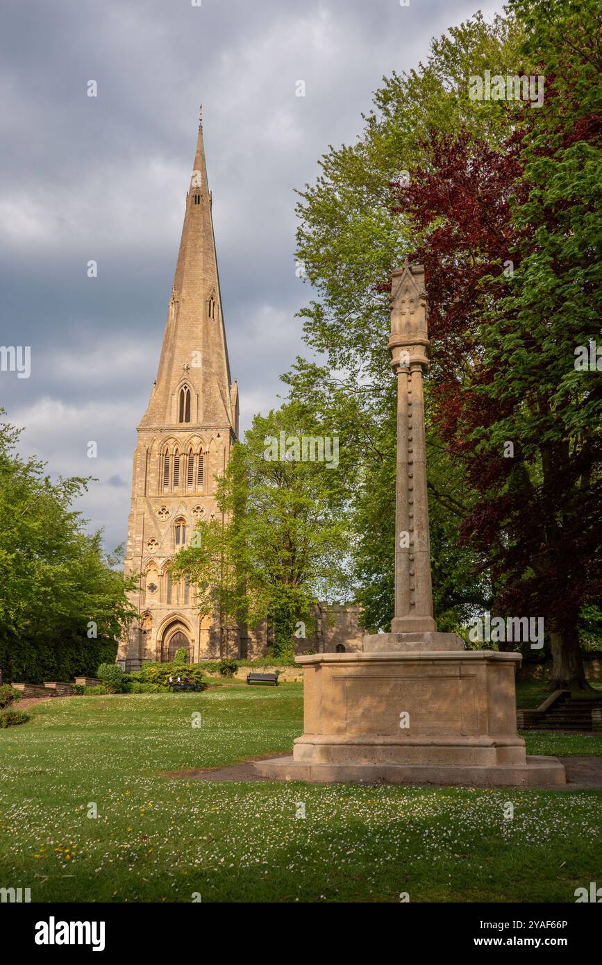Raunds hi-res stock photography and images - Alamy