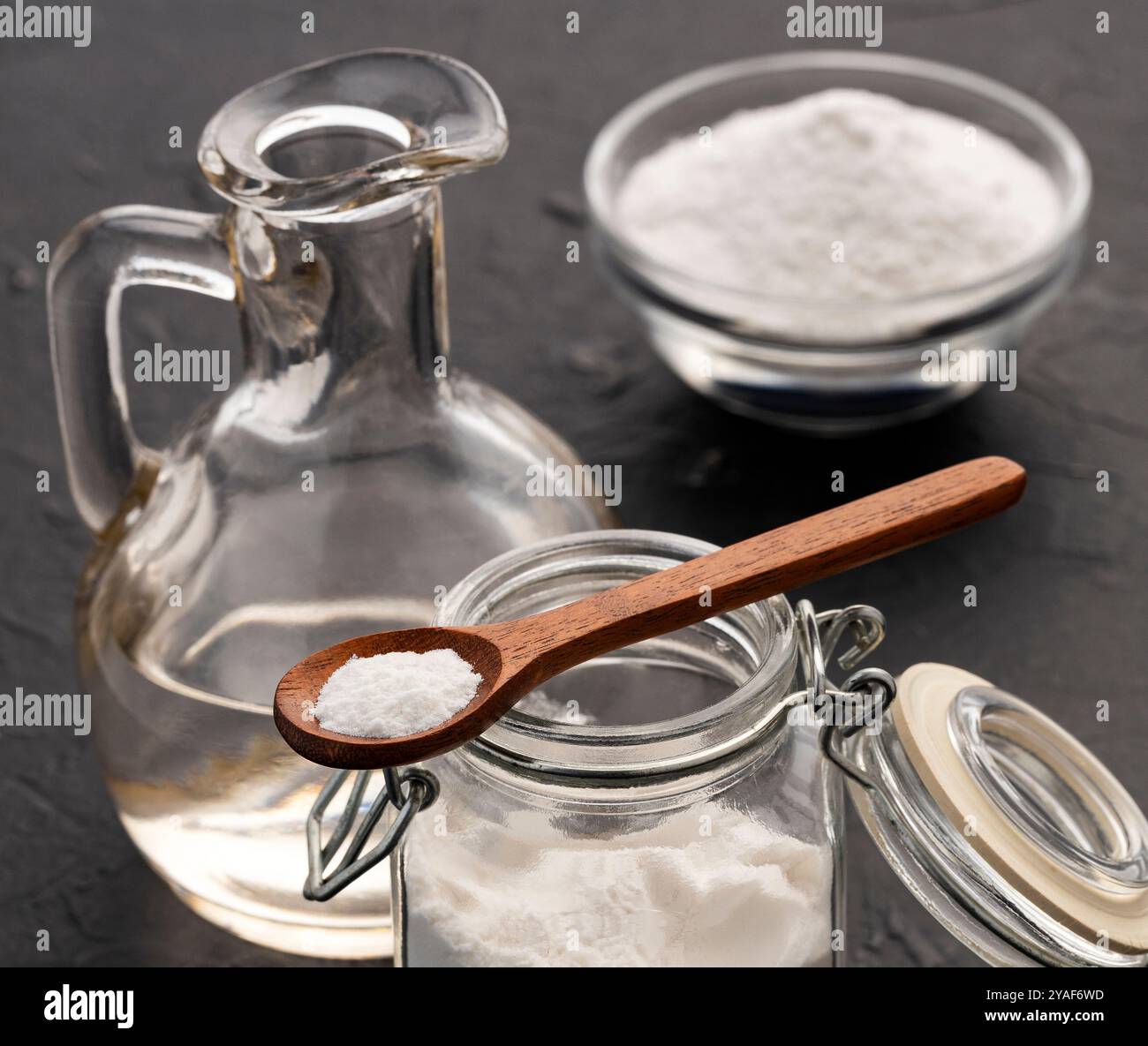 Mixture of mineral water and baking soda - Healthy food Stock Photo - Alamy