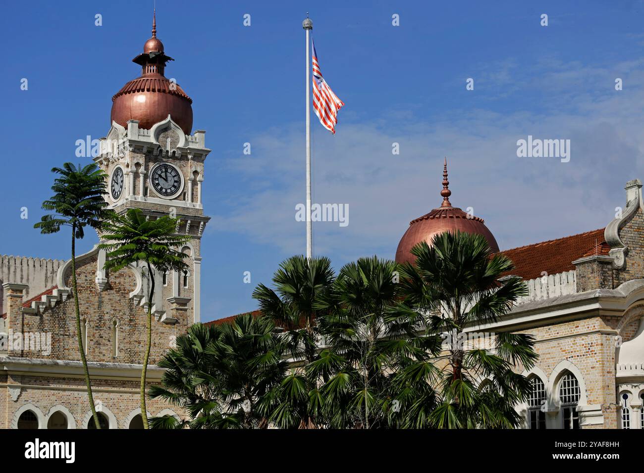 Sultan Abdul Samad building during a blue sky sunny day at Merdeka ...