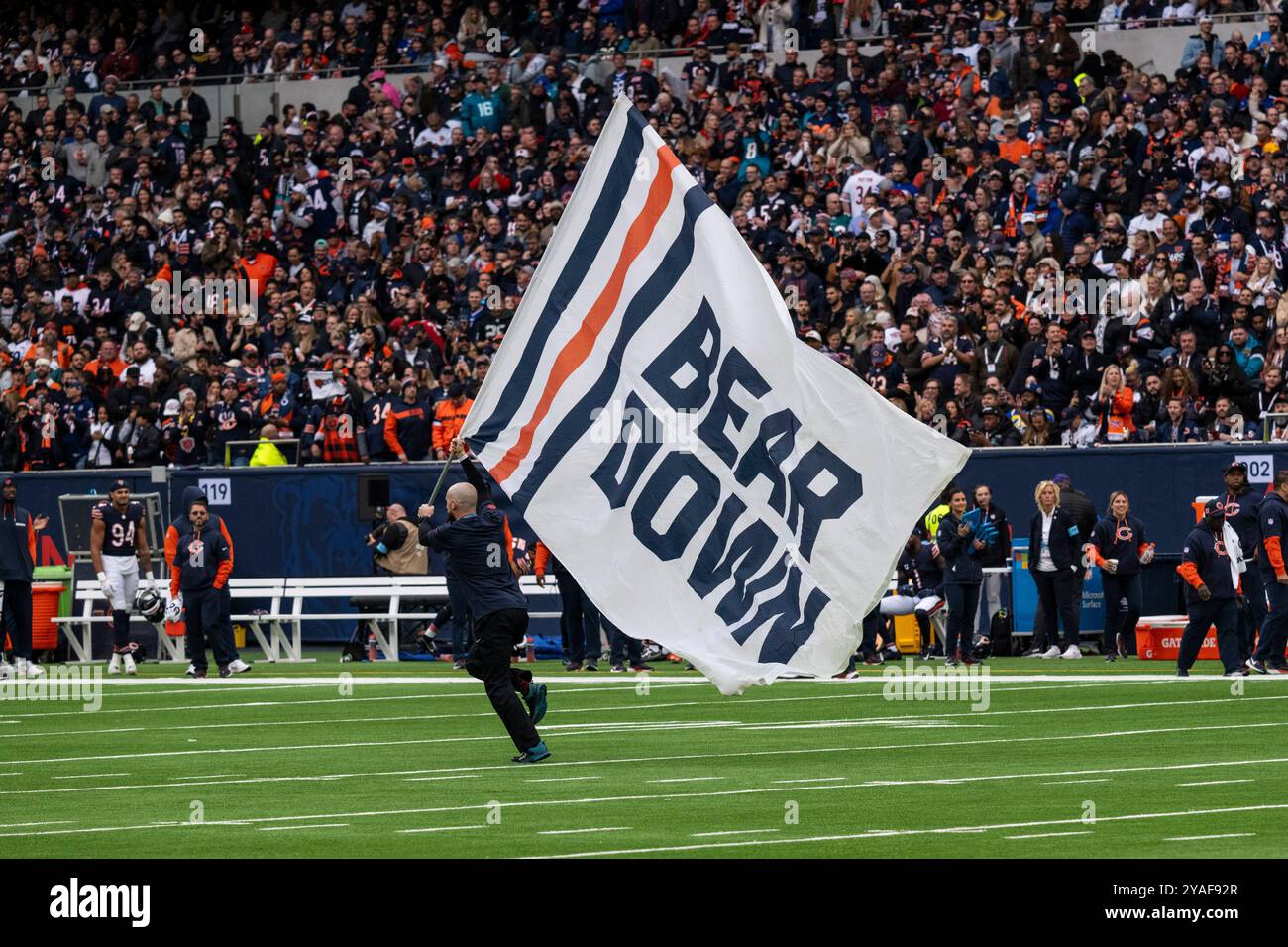 American football helmet uk flag hi-res stock photography and images ...