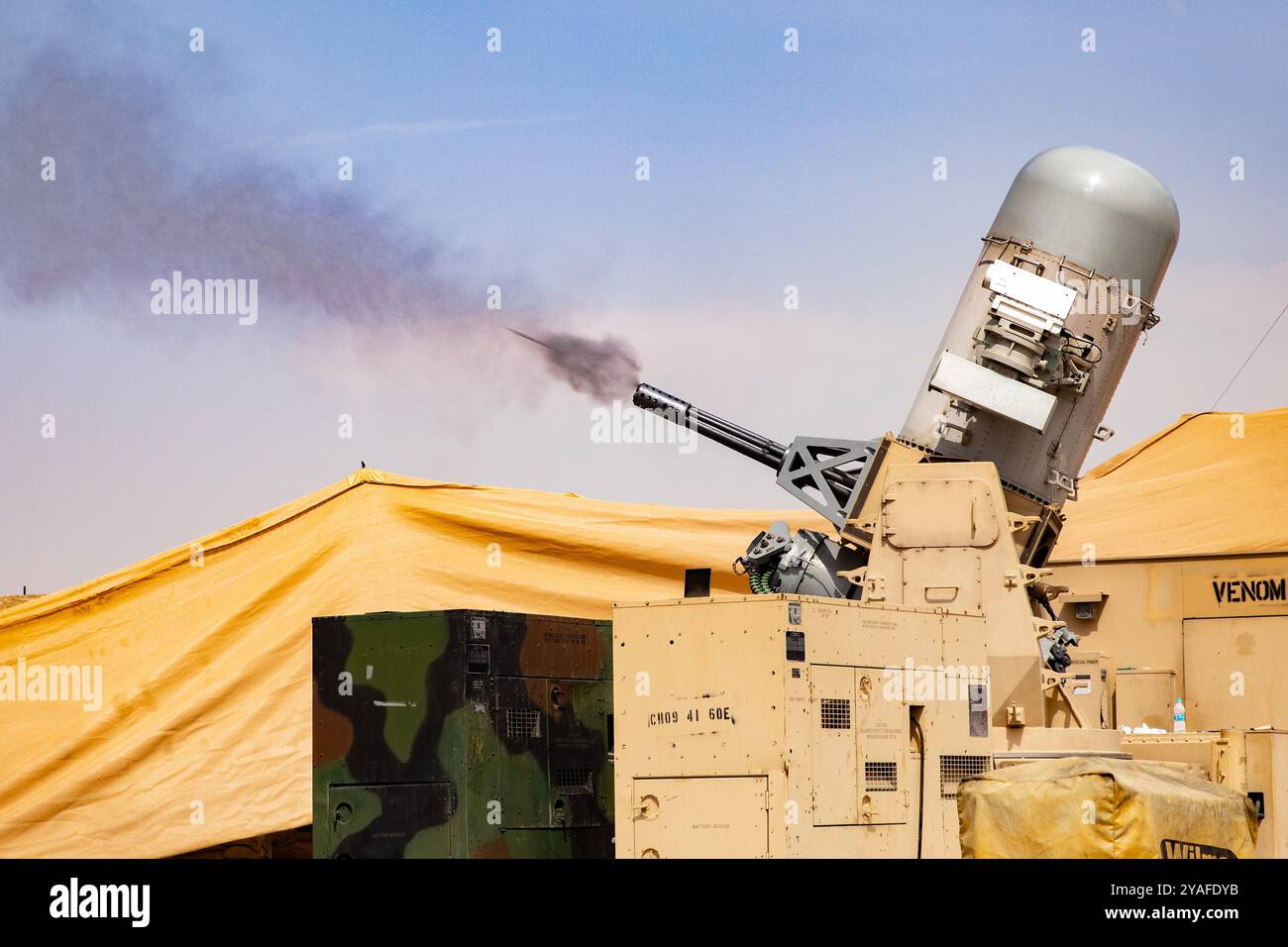 U.S. Army Soldiers from Alpha Battery, 1st Battalion, 118th Field ...