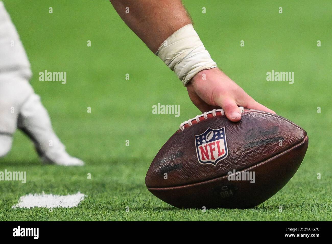Nfl week 6 hi-res stock photography and images - Alamy