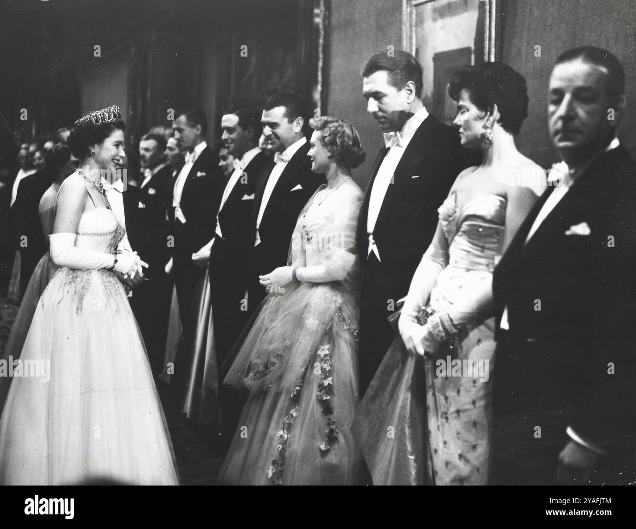 Elizabeth young hi-res stock photography and images - Alamy