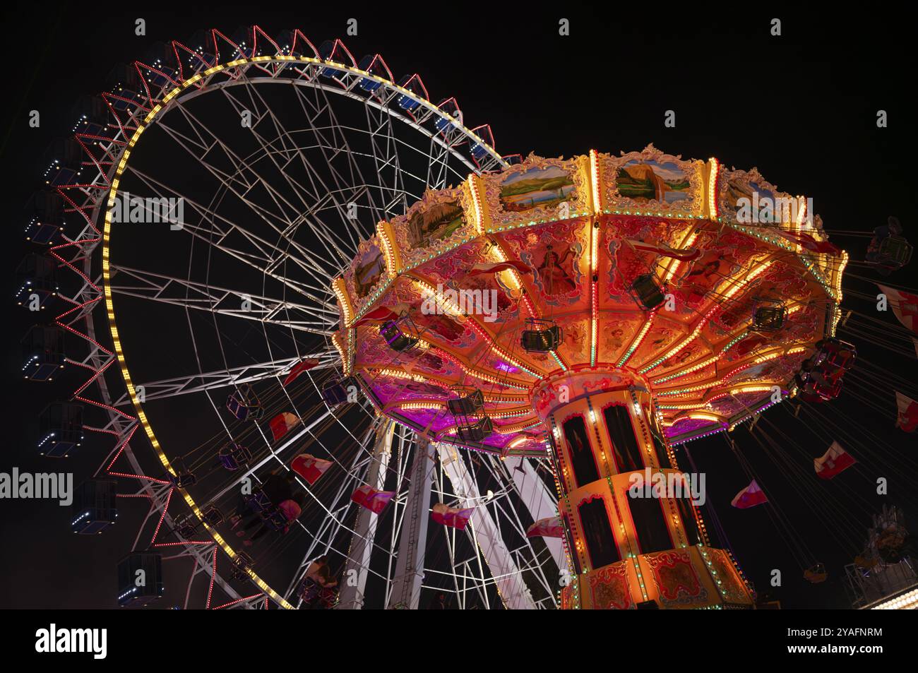 Night shot, Ferris wheel, Europa Rad, chain carousel, Cannstatter ...