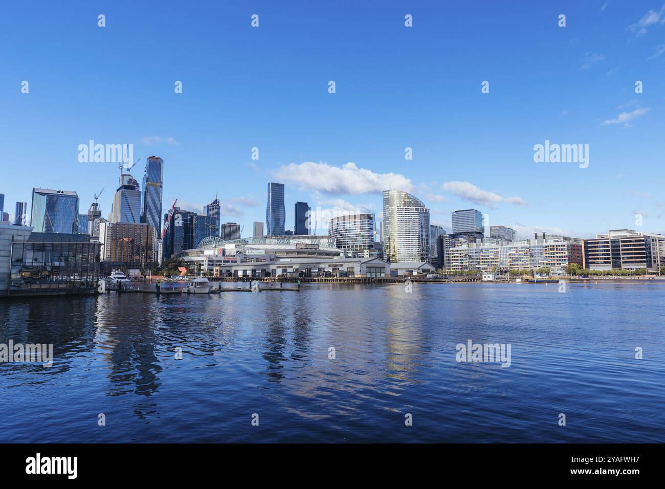 MELBOURNE, AUSTRALIA, JUNE 25: The famous Melbourne skyline from ...