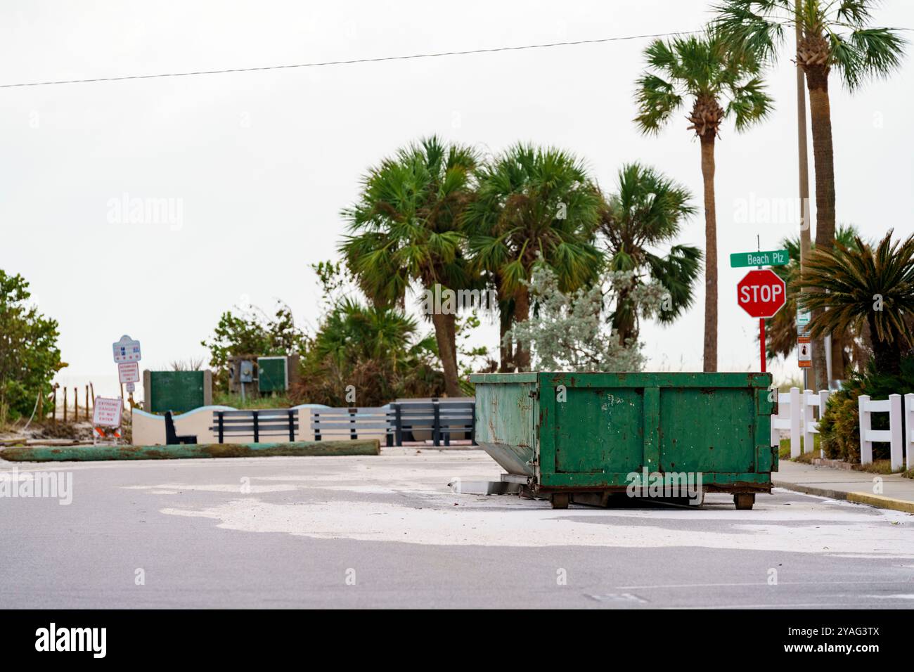 Florida hurricane aftermath. Image showing debris and destruction Stock ...