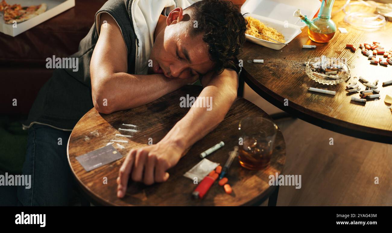 Drug overdose emergency room hi-res stock photography and images - Alamy