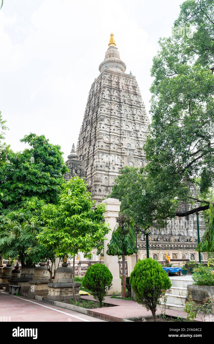 The mahabodhi temple, a unesco world heritage site, standing tall ...