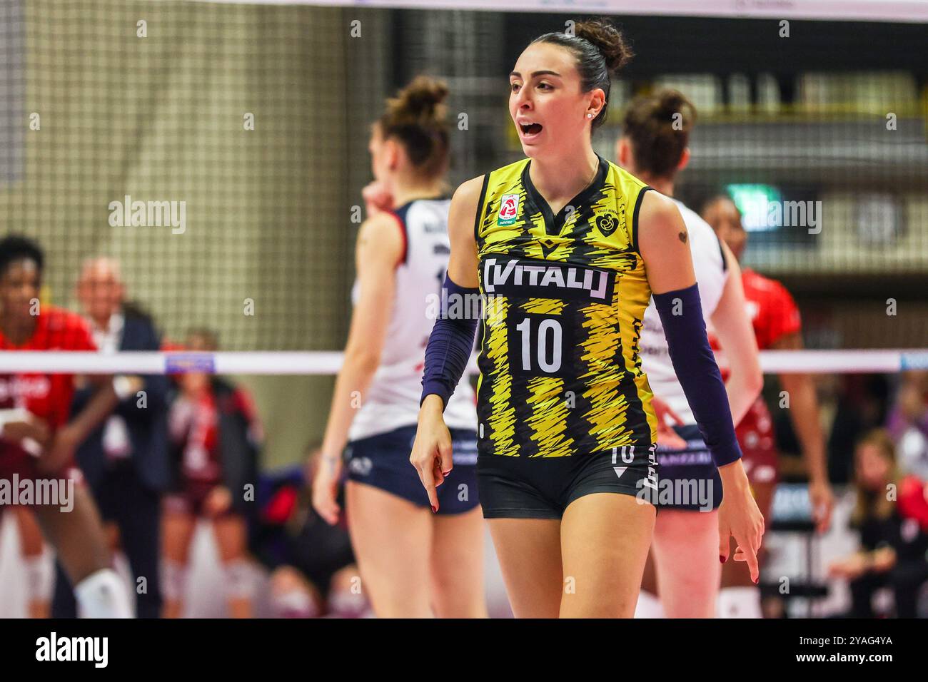 Armini martina hi-res stock photography and images - Alamy