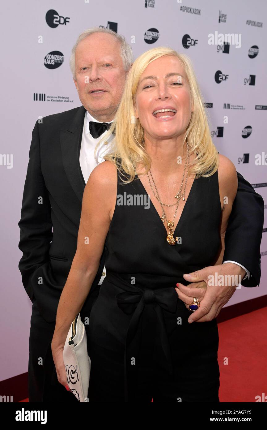 Axel Milberg mit Ehefrau Judith Milberg bei der Verleihung des Opus ...