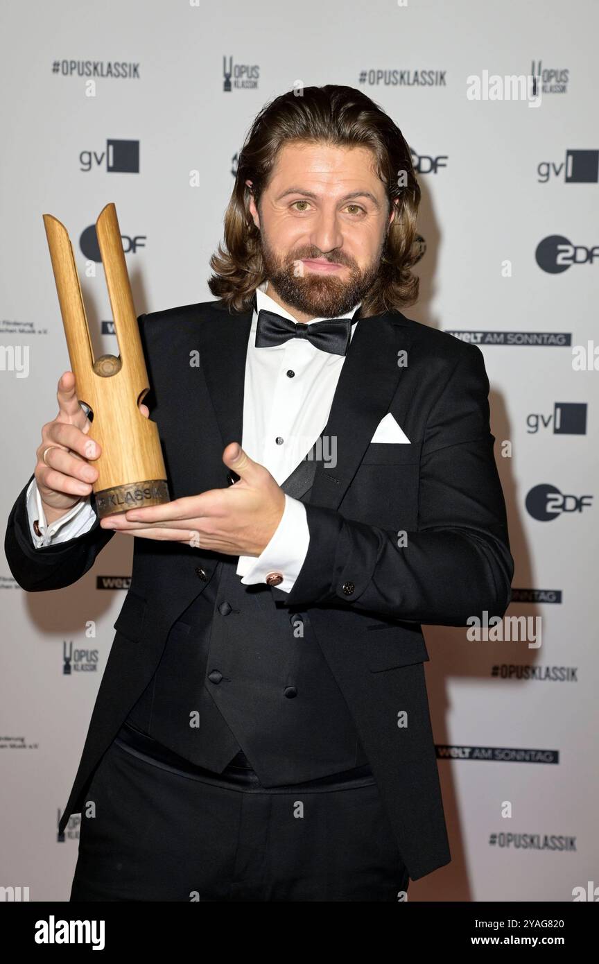 Konstantin Krimmel bei der Verleihung des Opus Klassik 2024 im ...