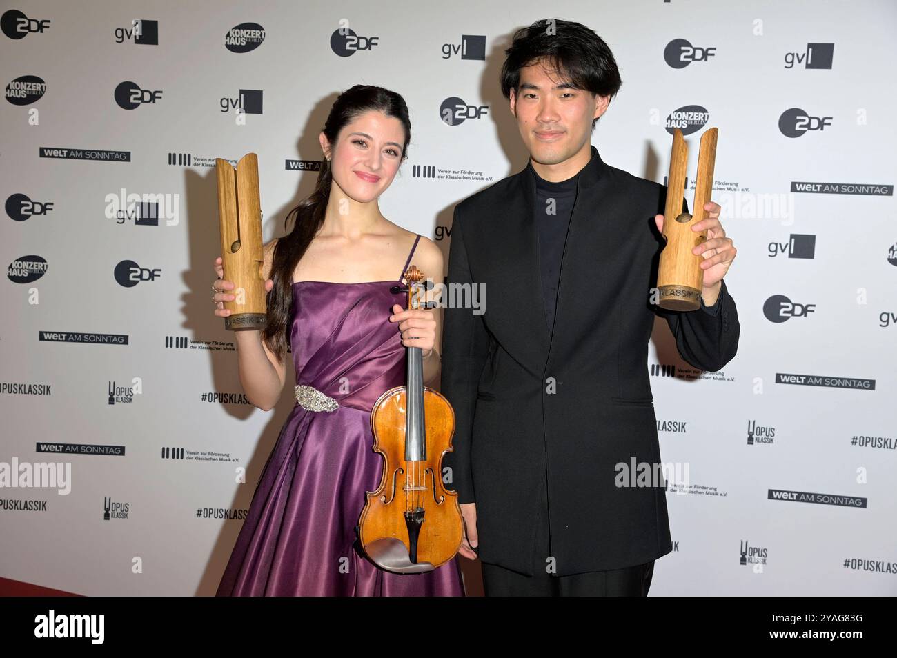 Maria Duenas und Bruce Liu bei der Verleihung des Opus Klassik 2024 im ...