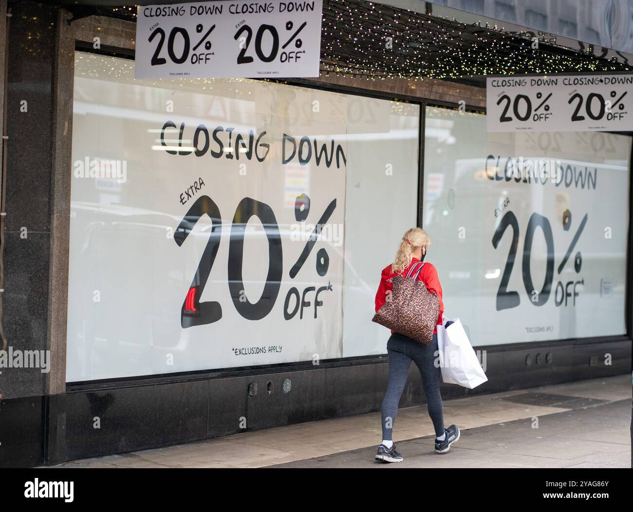 Closing down sale 2024 uk hi-res stock photography and images - Alamy