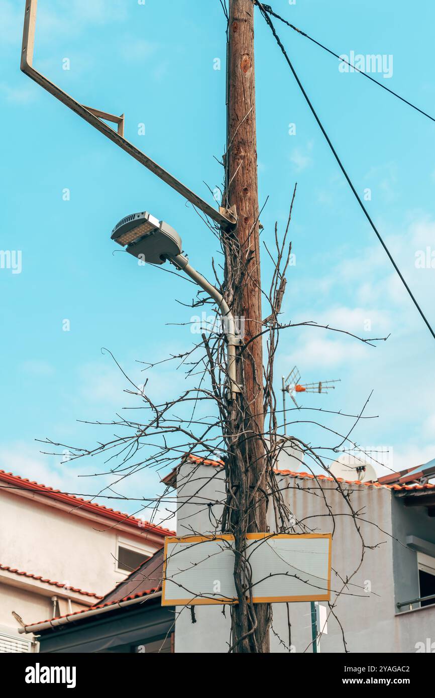 Old wooden lamp post light hi-res stock photography and images - Alamy