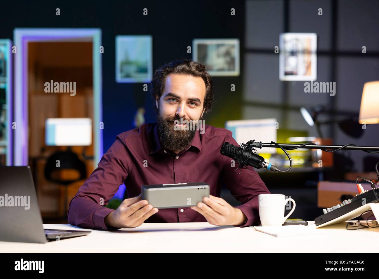 Online star doing technology reviews, delighted by powerful bluetooth ...