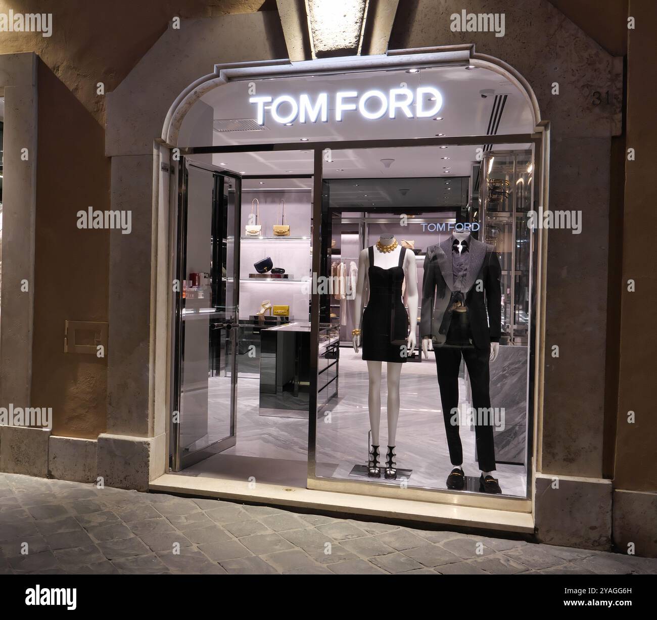 Tom ford boutique hi-res stock photography and images - Alamy