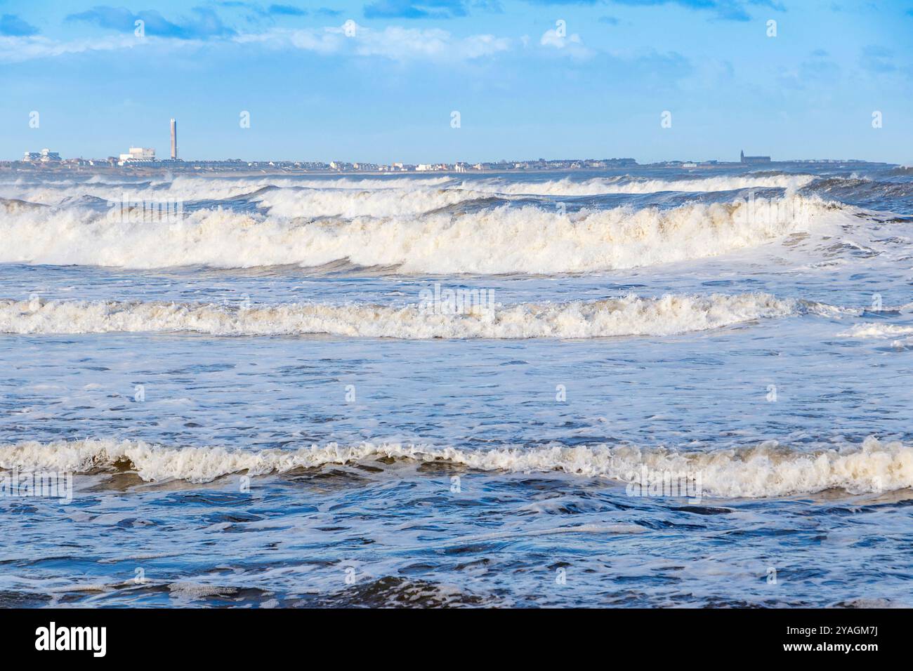 breaking waves on cambois beach near blyth northumberland Stock Photo ...