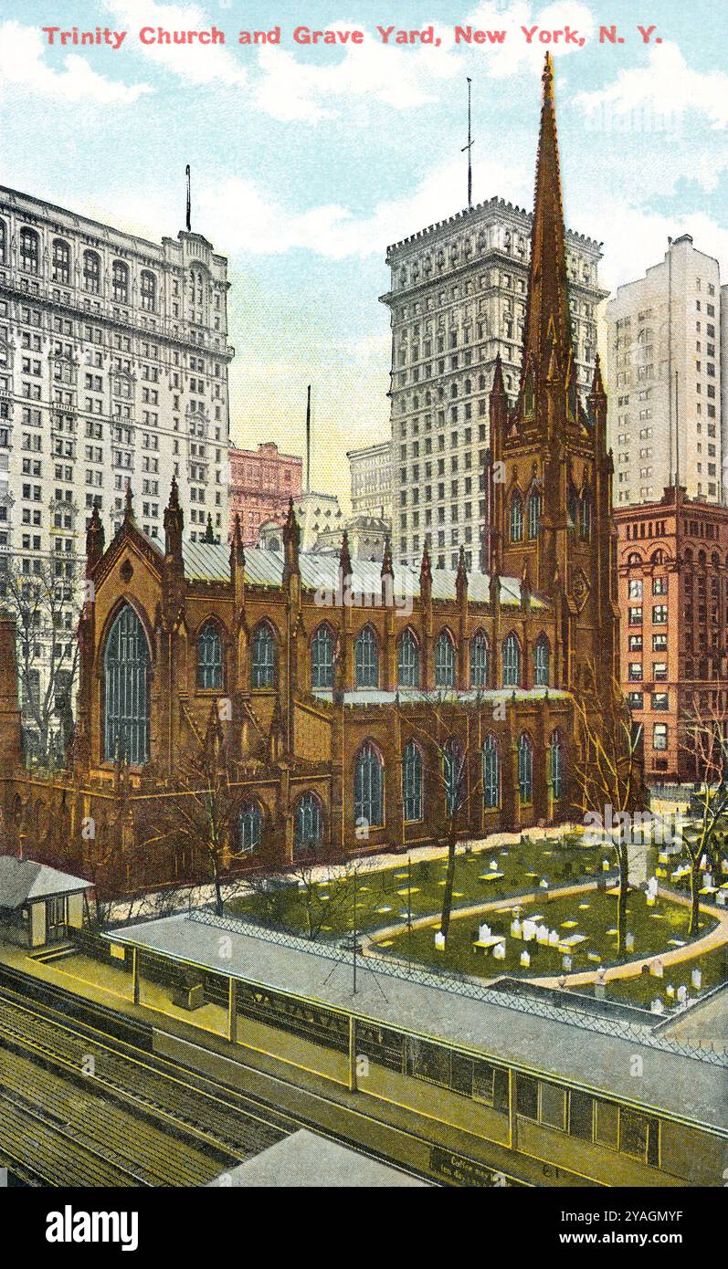 Vintage U.S. postcard of Trinity Church and its graveyard in New York ...