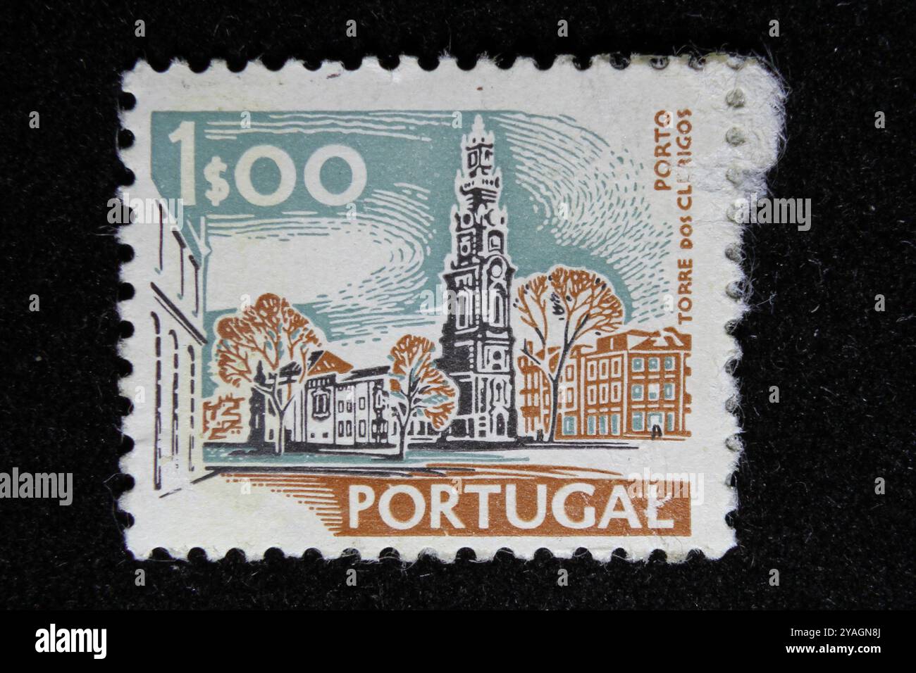 Old portugal postage stamp hi-res stock photography and images - Alamy