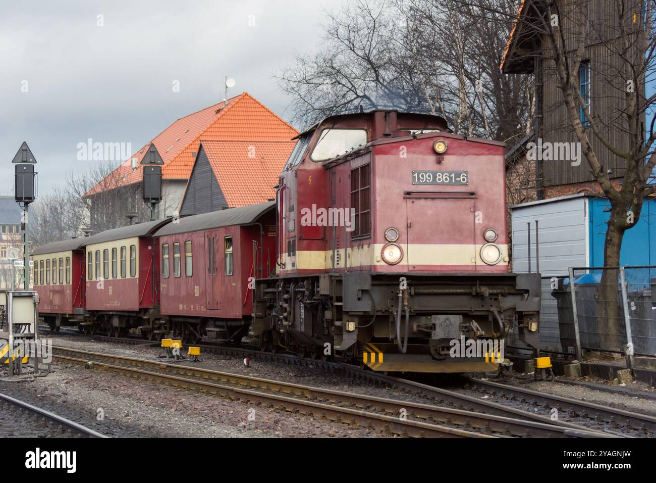 A narrow gauge diesel locomotive and train at Wernigerode on the Harz ...