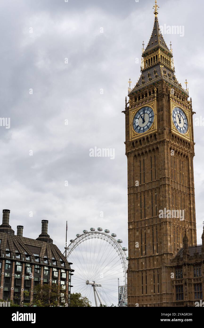 London houses of parliament watch tower hi-res stock photography and ...