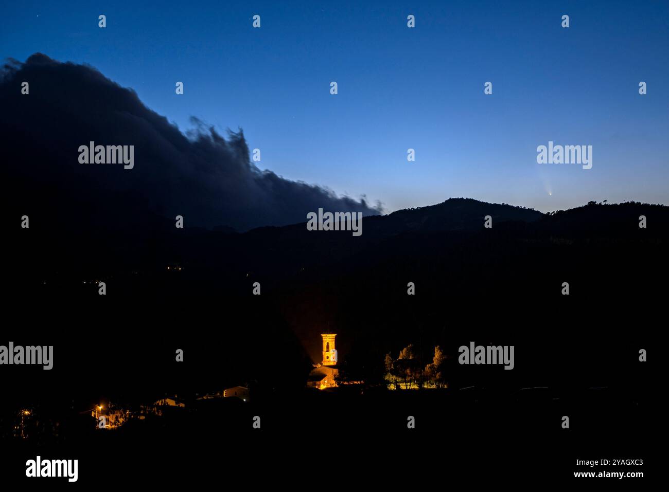 Atlas de nubes hi-res stock photography and images - Alamy