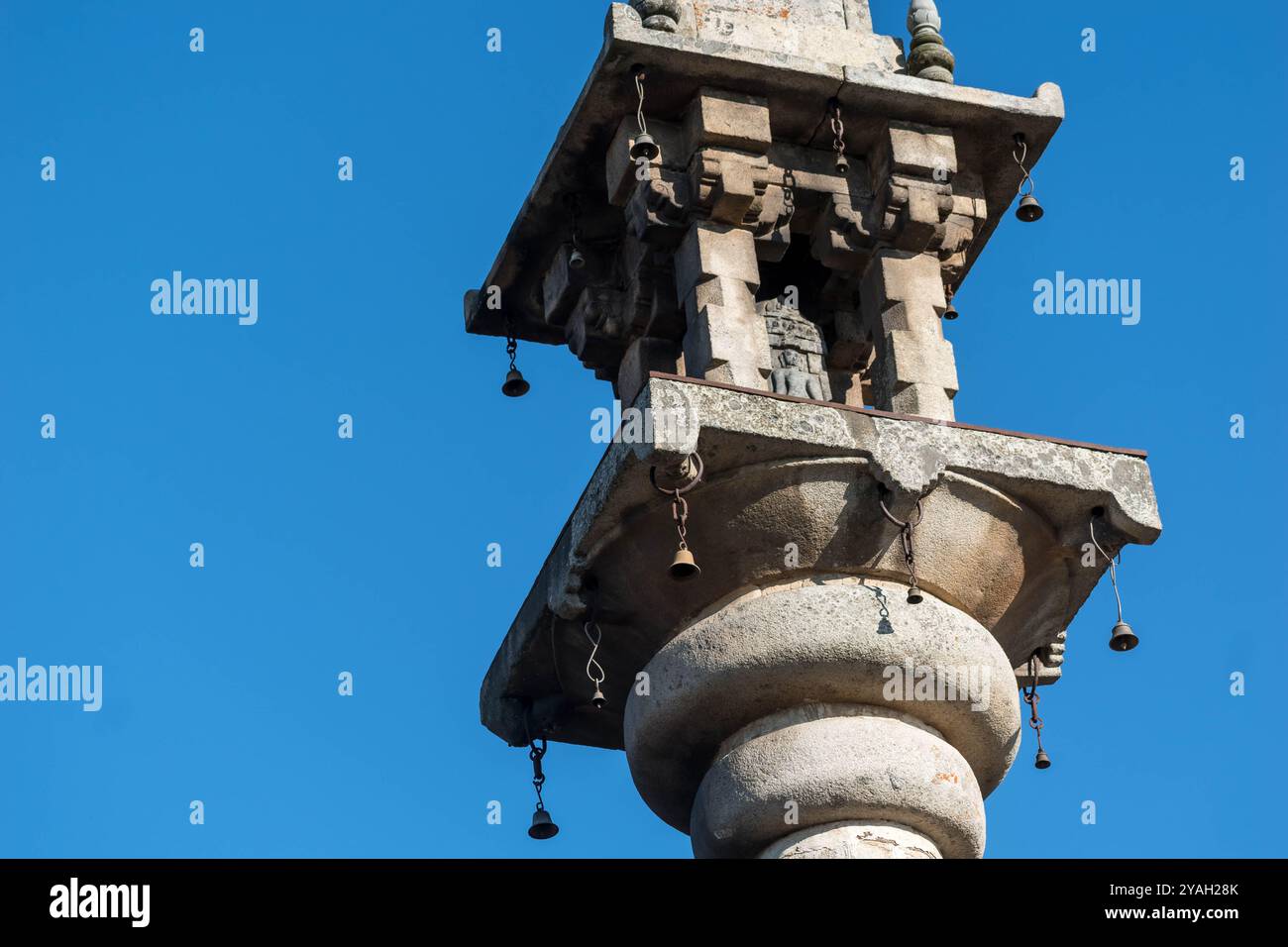 Detailed pillar design hi-res stock photography and images - Alamy
