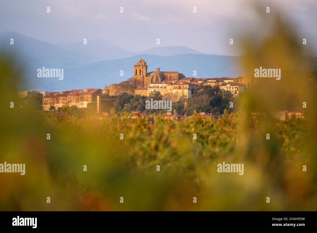 Laguardia village rioja alavesa basque hi-res stock photography and ...