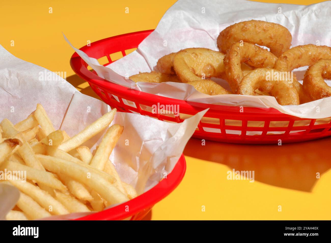 Onion baskets hi-res stock photography and images - Alamy