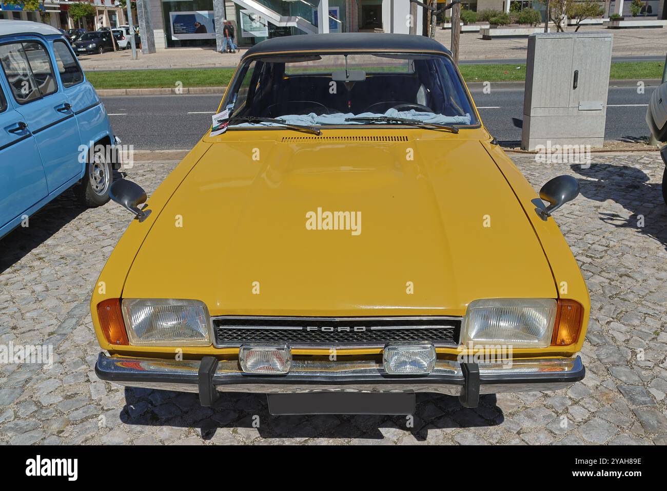 Classic urban design hi-res stock photography and images - Alamy