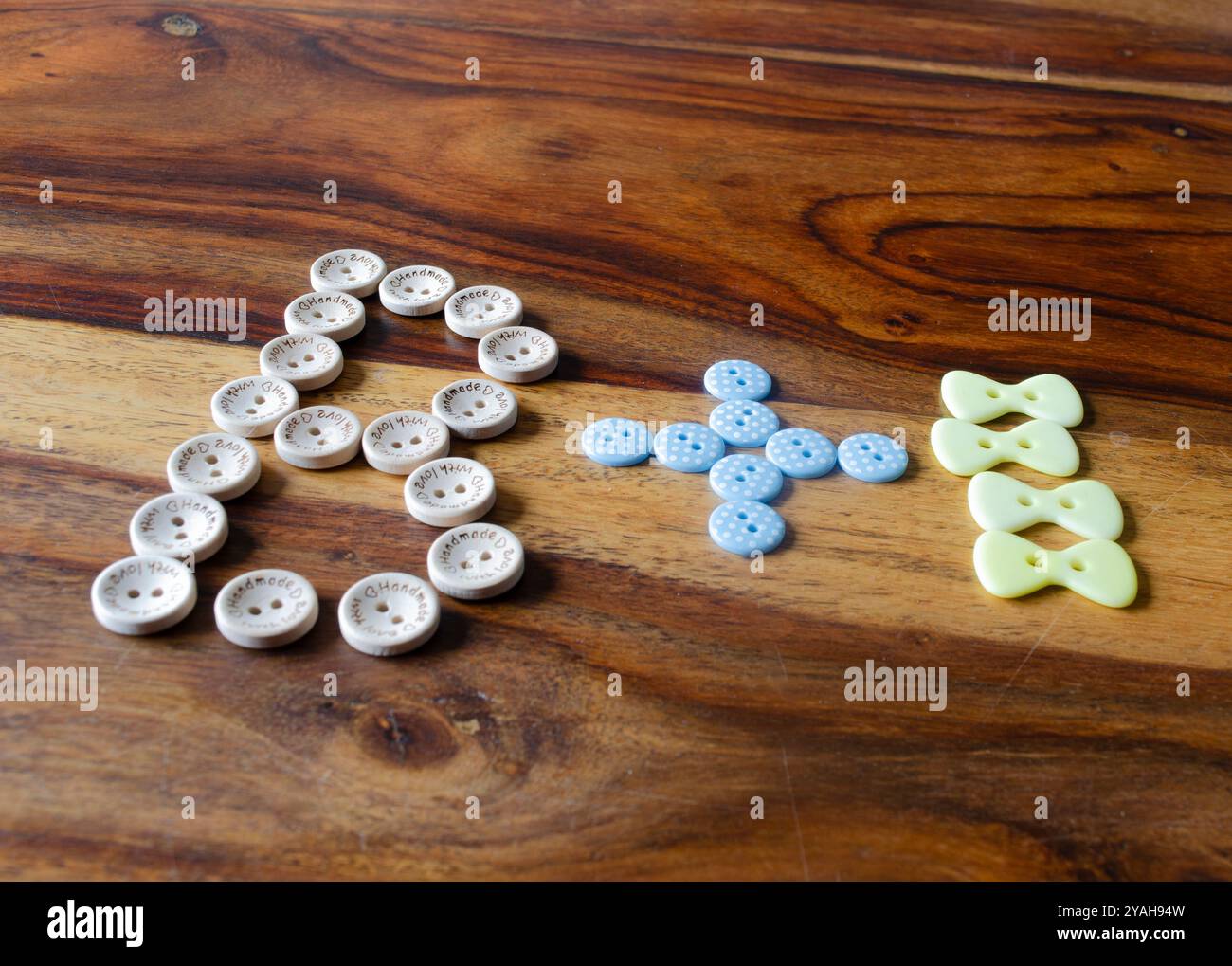 Buttons and bows hi-res stock photography and images - Alamy