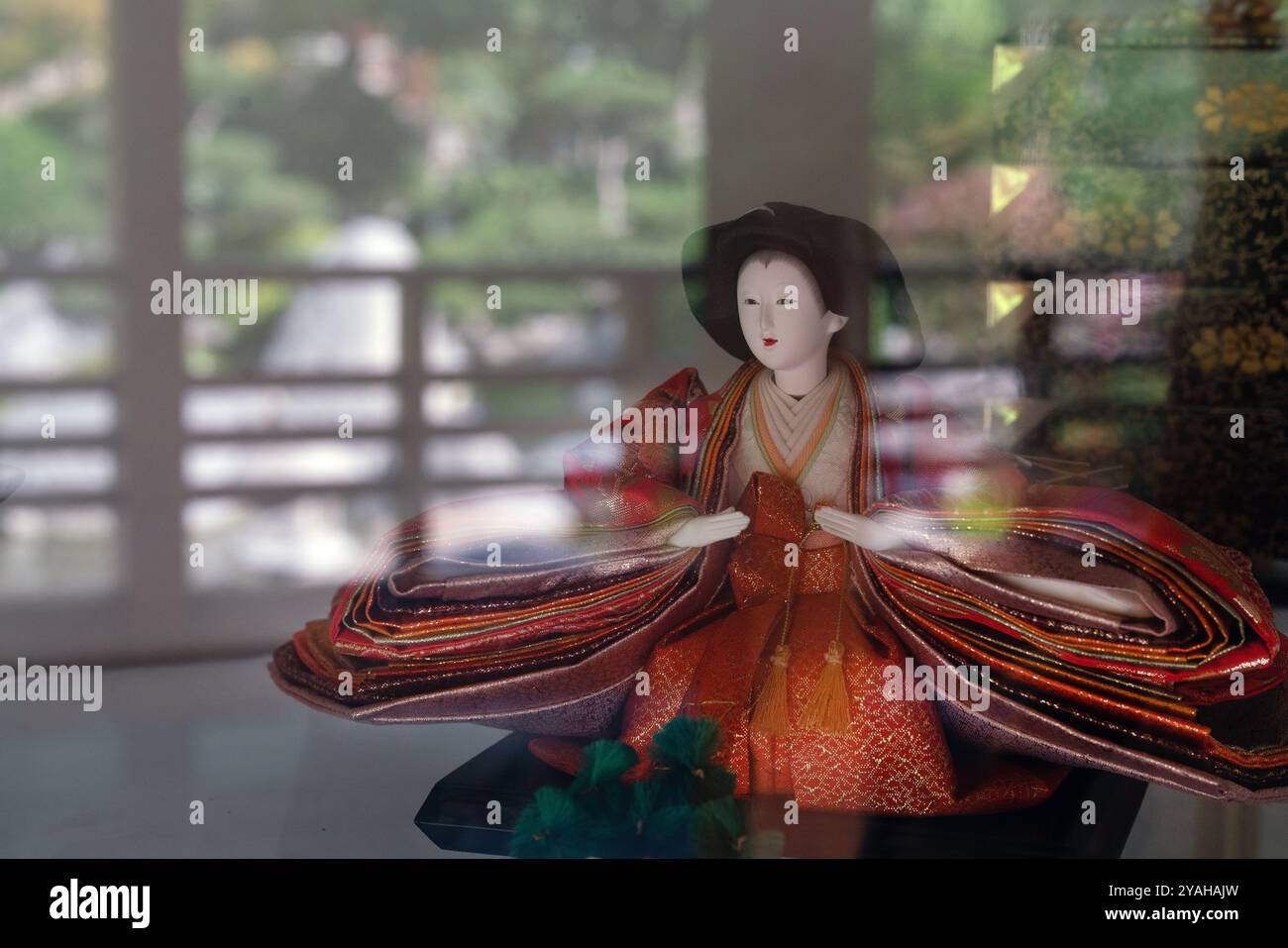 09-01-2022 Monaco Japanese toys (figurines) in kimono (rich fabric) in ...