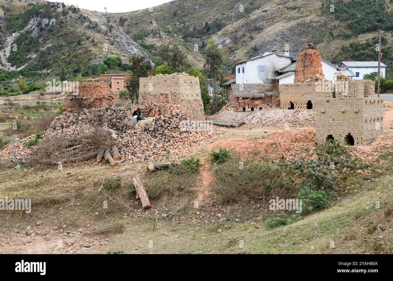Central Highlands, artisanal brick making. Madagascar Stock Photo - Alamy
