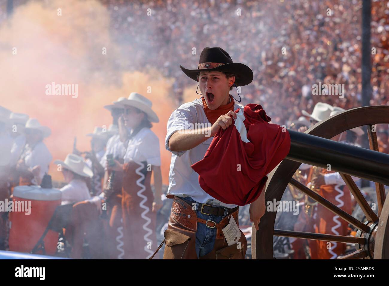DALLAS, TX - OCTOBER 12: A Texas Cowboy screams after Smokey the Cannon ...