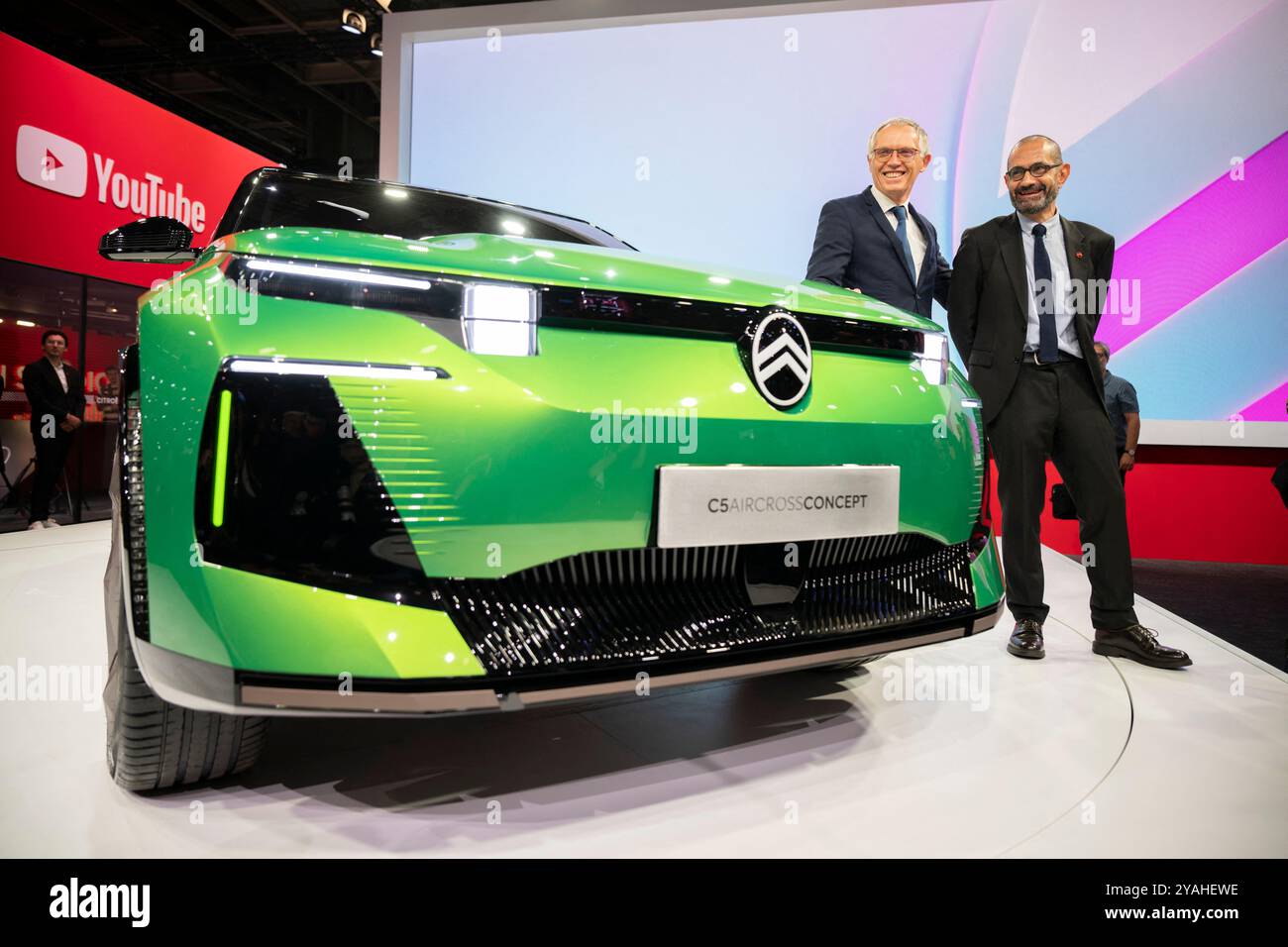 Citroen brand CEO Thierry Koskas and Carlos Tavares, Chief Executive ...