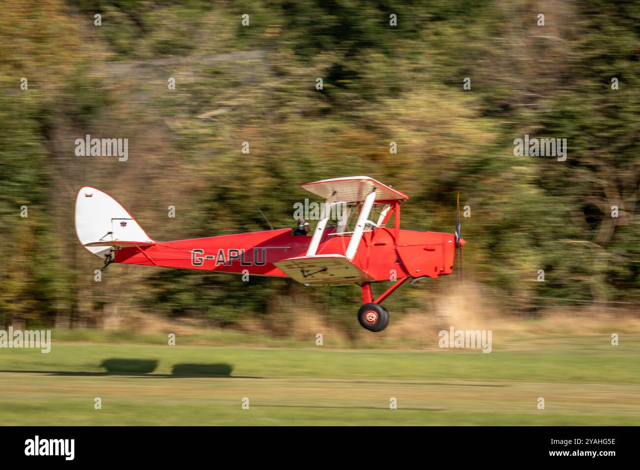 De Havilland DH82A Tiger Moth 'G-APLU', Old Warden Airfield ...