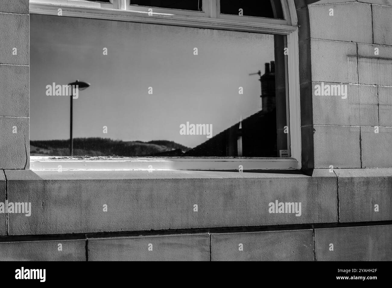 Vintage desktop window screen hi-res stock photography and images - Alamy