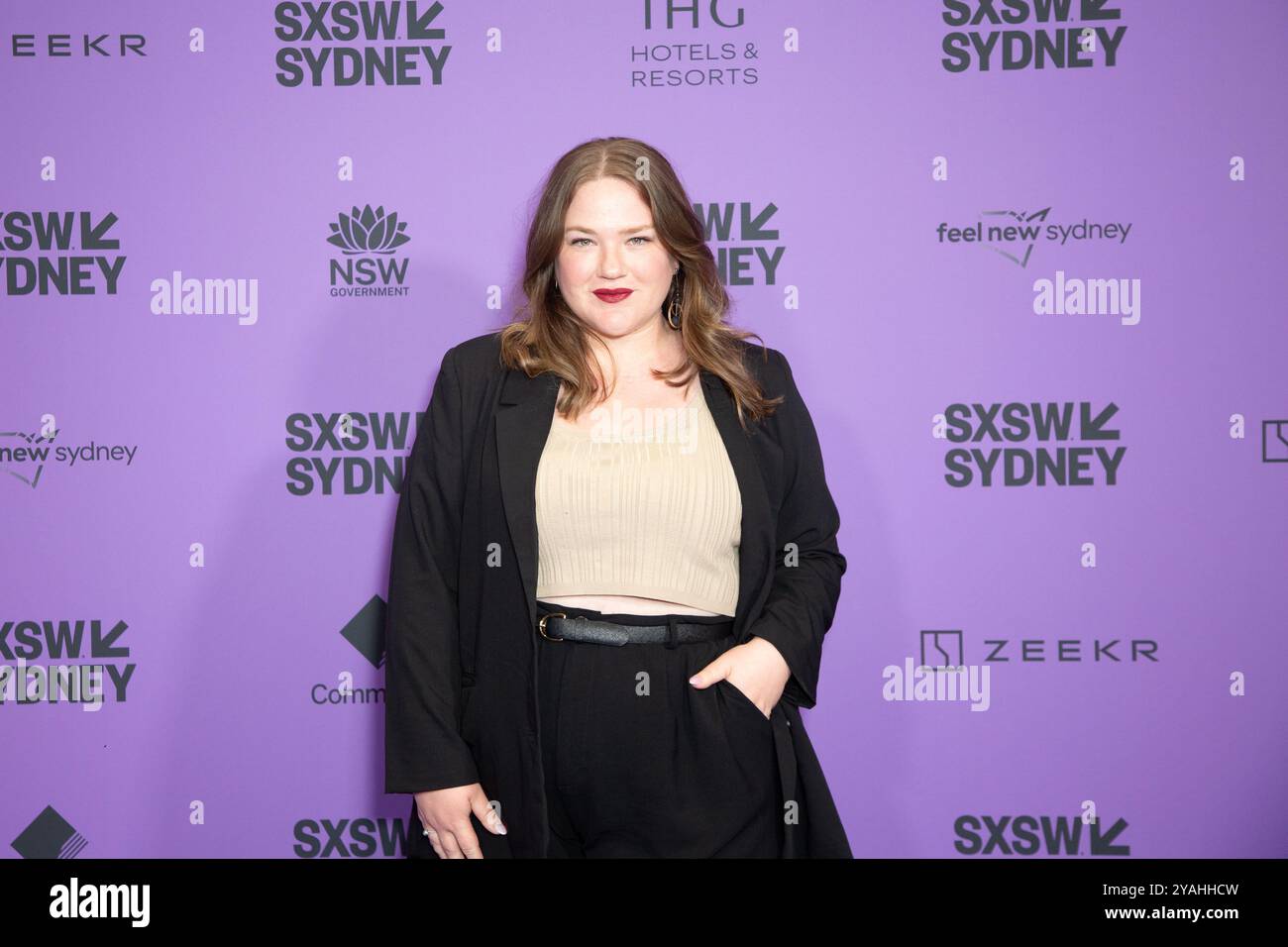 Sydney, Australia. 14th October 2024: Megan Hollier arrives on the ...